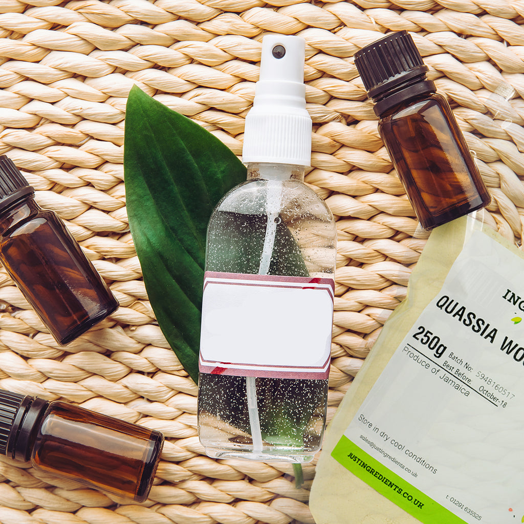 Quassia Chip Powder | JustIngredients